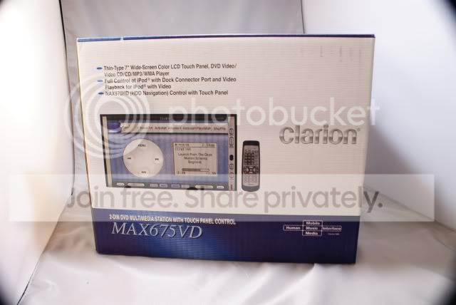 Clarion double din DVD player A4 b6
